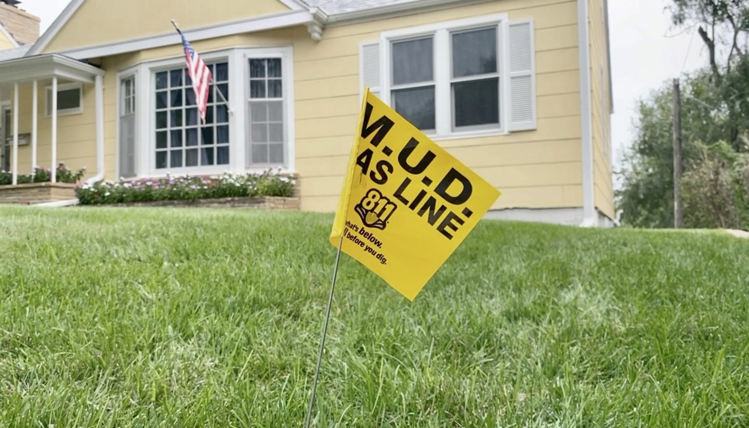 Practice Safe Digging - It's the Law - Metropolitan Utilities District