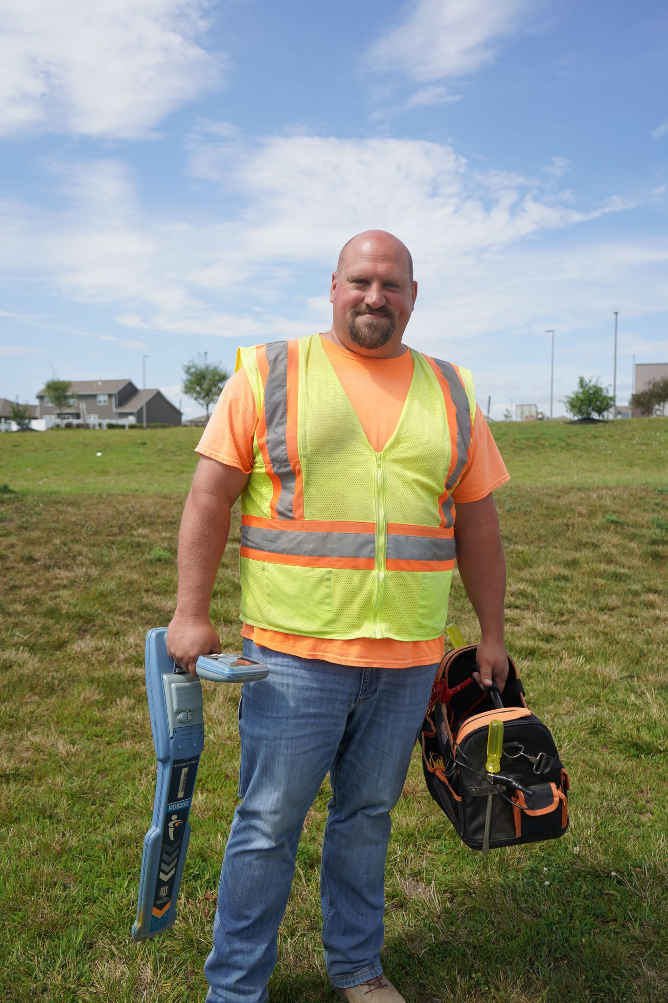 Team of Utility Locators Helps Keep Omaha Safe - Metropolitan Utilities ...